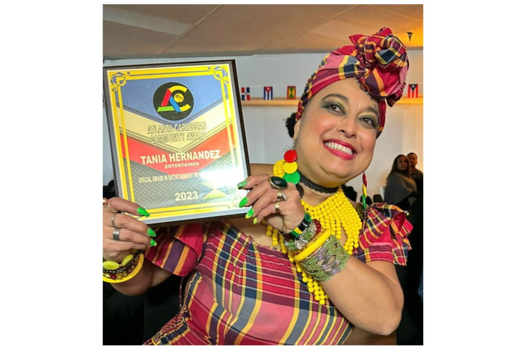 Miss Tania Lou Receives a Special Award in Atlanta – Reggae North